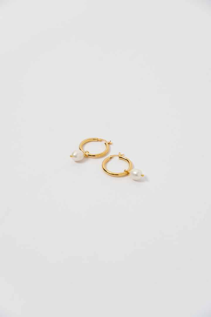 G.GRUMPY Ivory Pearl Drop | Earrings | OEUVR – OEUVR