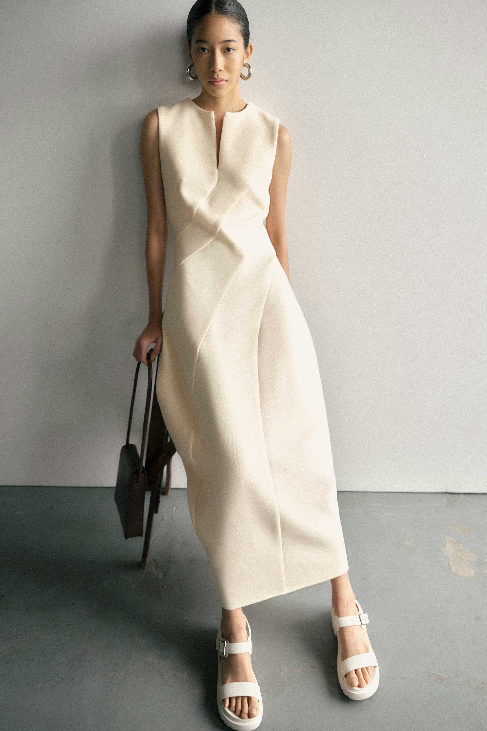 MEL ESSENTIALS Structured Long Dress | Dress | OEUVR – OEUVR